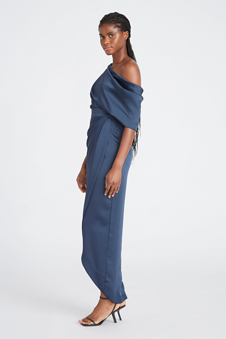Rayna One Shoulder Draped Gown – THEIA